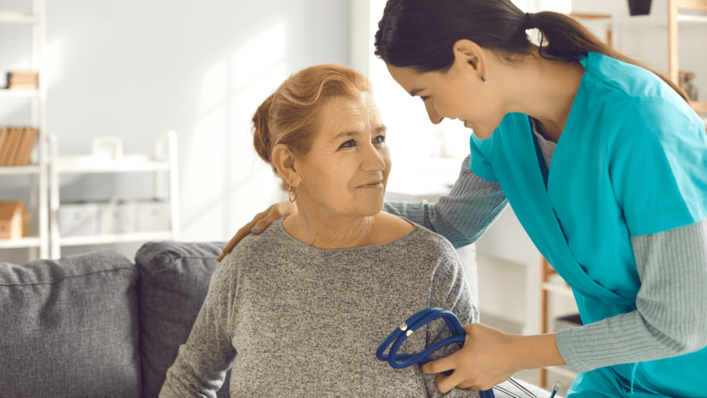 Understanding the Qualities of a Reliable Home Health Aide